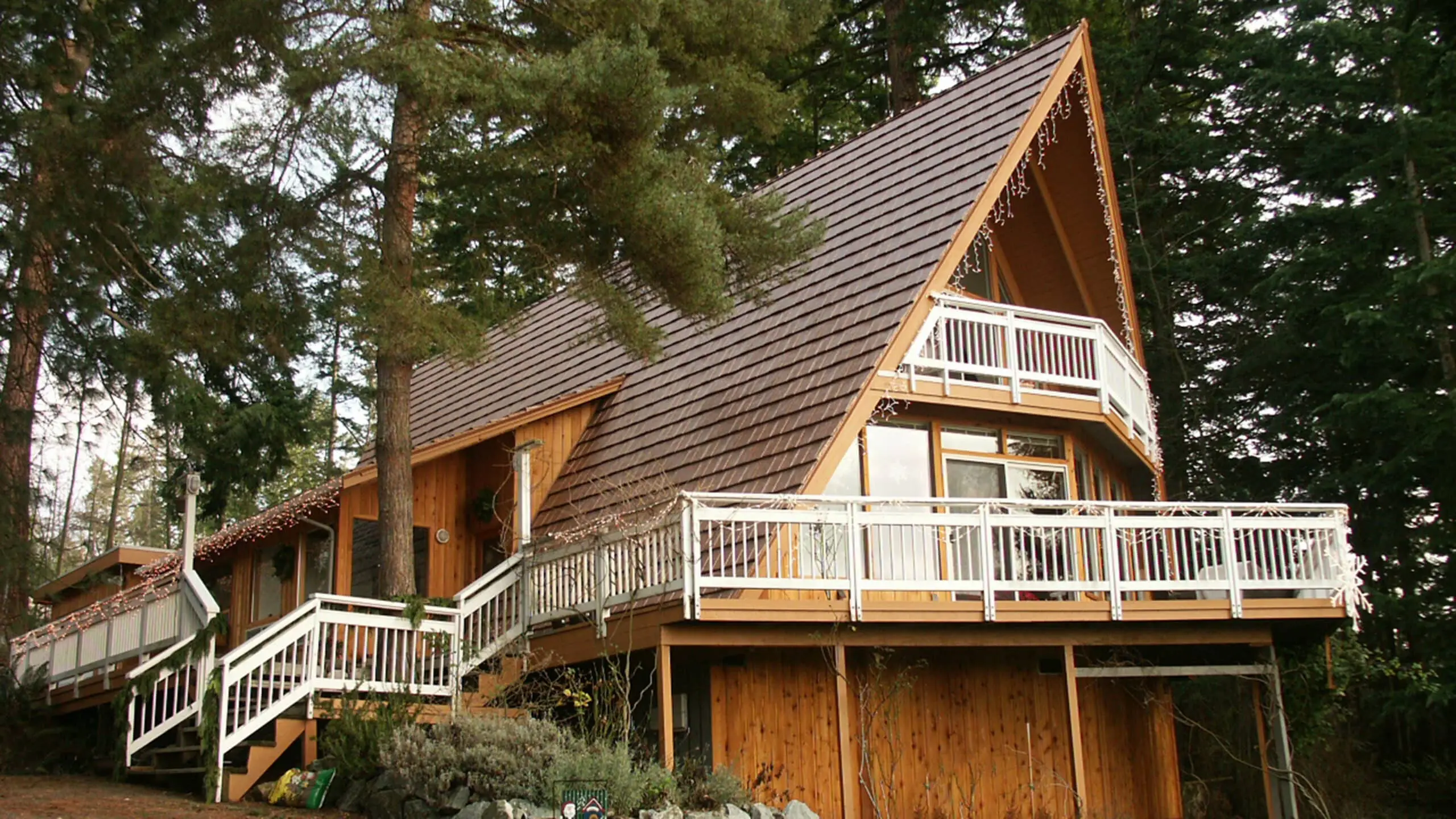 Roofing styles: A-Frame Roof | NJ Roofing Contractor